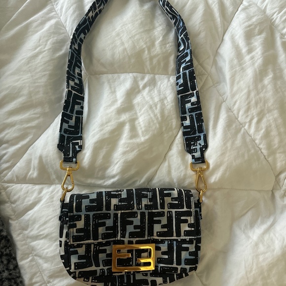Fendi | Bags | Fendi Clutchfanny Pack | Poshmark